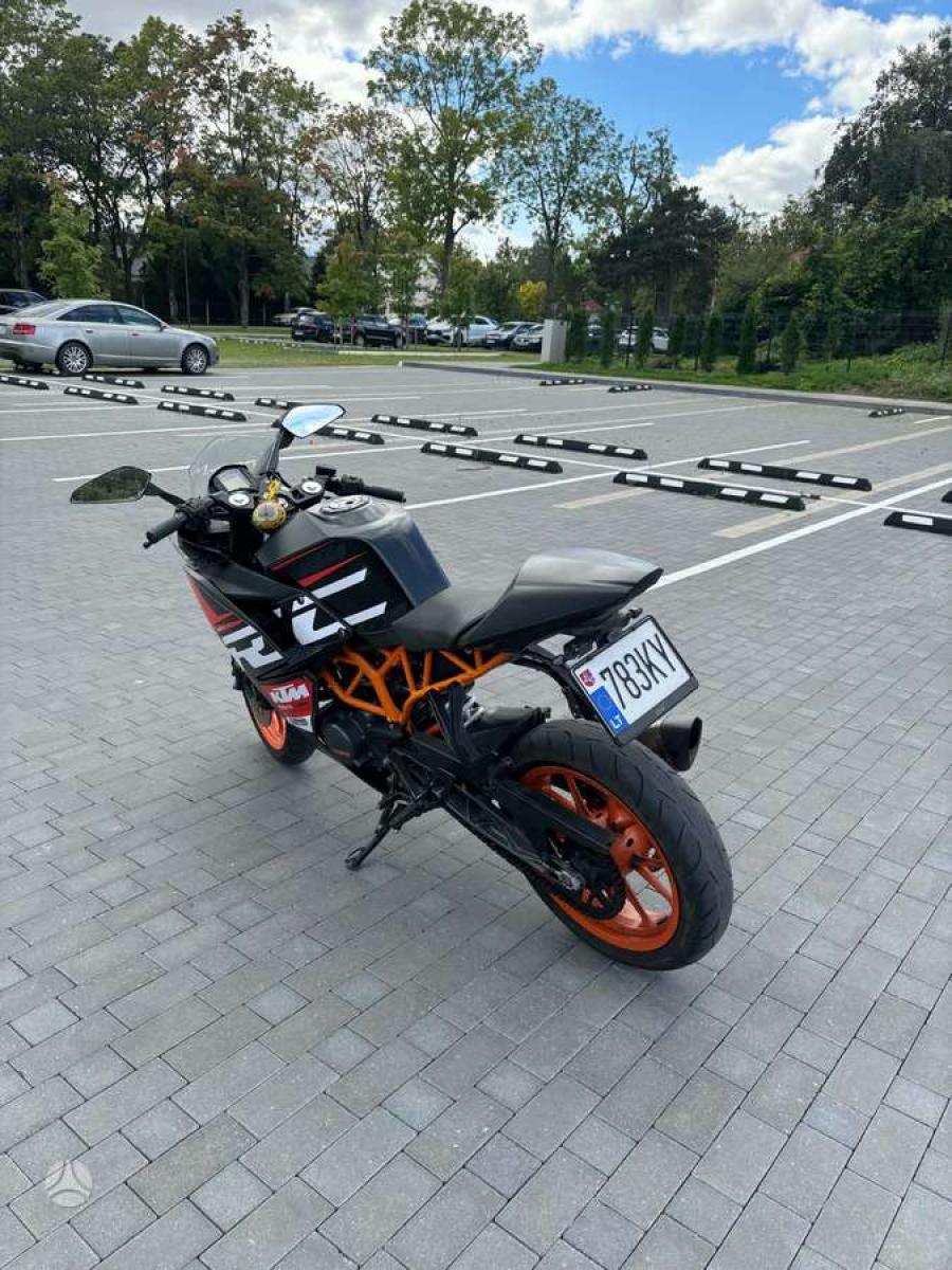 KTM RC 2015 in Kaunas, with an engine capacity of 0.13 L and mileage of 26 thousand km for 1850 €, photo 5 on AUTOMOTO.COM.LV