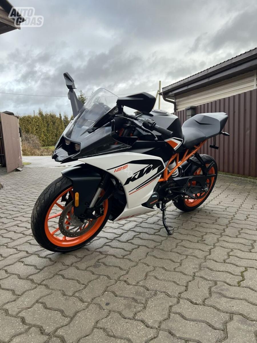 KTM RC 2016 Prienai, ar dzinēja tilpumu 0.13 L un nobraukumu 23 tūkst. km par 2050 €, foto 2 vietnē AUTOMOTO.COM.LV
