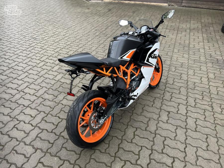 KTM RC 2016 Prienai, ar dzinēja tilpumu 0.13 L un nobraukumu 23 tūkst. km par 2050 €, foto 5 vietnē AUTOMOTO.COM.LV
