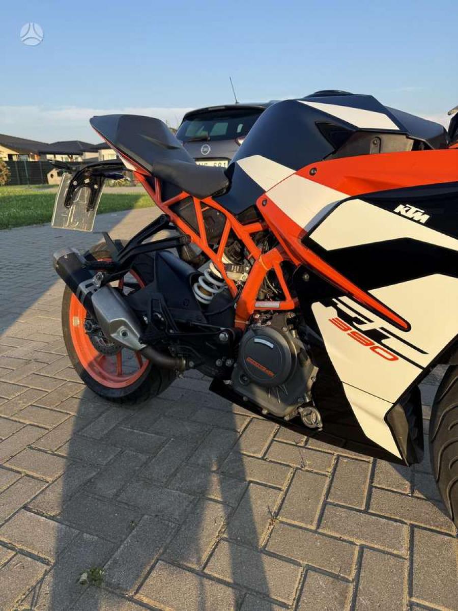 KTM RC 2017 Klaipėda, ar dzinēja tilpumu 0.39 L un nobraukumu 19 tūkst. km par 3000 €, foto 8 vietnē AUTOMOTO.COM.LV