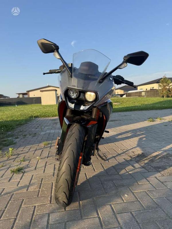 KTM RC 2017 Klaipėda, ar dzinēja tilpumu 0.39 L un nobraukumu 19 tūkst. km par 3000 €, foto 10 vietnē AUTOMOTO.COM.LV