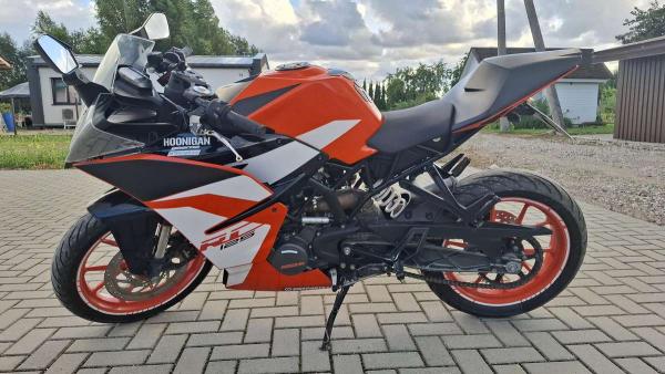 KTM RC 2017 in Klaipeda, with an engine capacity of 0.13 L and mileage of 30 thousand km for 2190 €, photo 4 on AUTOMOTO.COM.LV