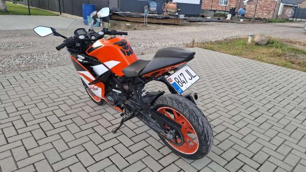 KTM RC 2017 in Klaipeda, with an engine capacity of 0.13 L and mileage of 30 thousand km for 2190 €, photo 6 on AUTOMOTO.COM.LV