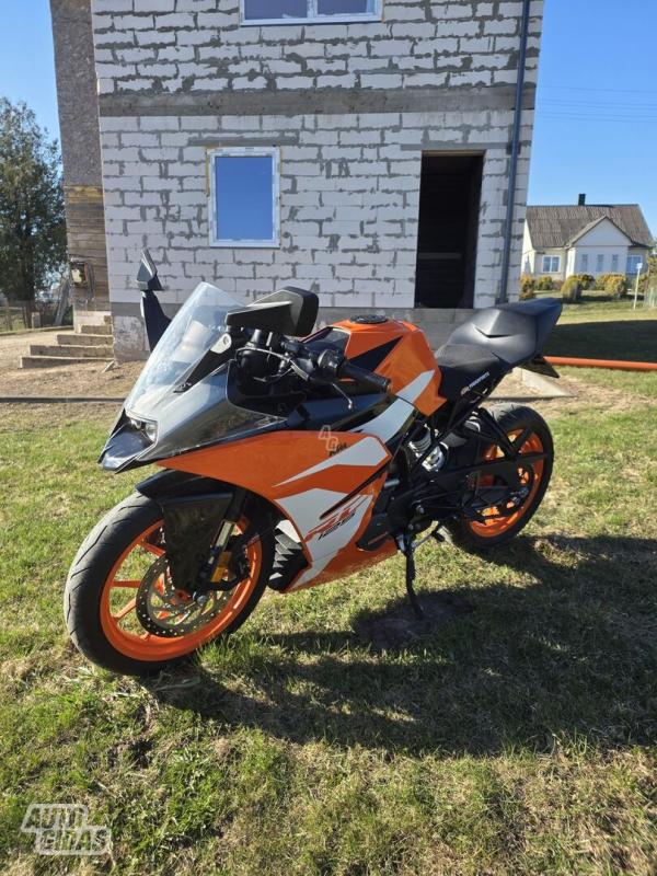 KTM RC 2018 in Ariogala, with an engine capacity of 0.13 L and mileage of 22 thousand km for 2500 €, photo 1 on AUTOMOTO.COM.LV