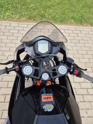 KTM RC 2018 in Riga, with an engine capacity of 0.39 L and mileage of 10 thousand km for 3300 €, photo 8 on AUTOMOTO.COM.LV