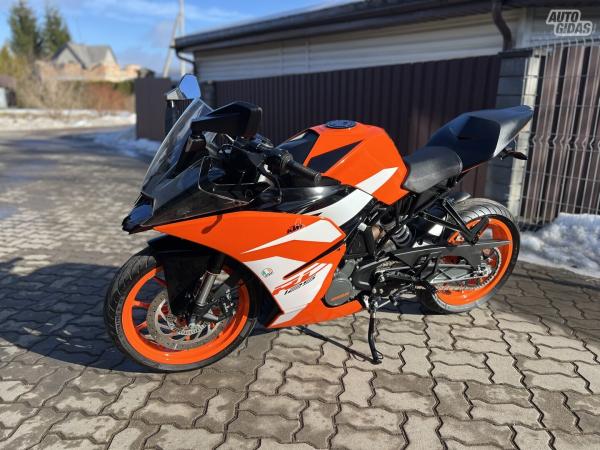 KTM RC 2020 in Prienai, with an engine capacity of 0.13 L and mileage of 18 thousand km for 2450 €, photo 3 on AUTOMOTO.COM.LV