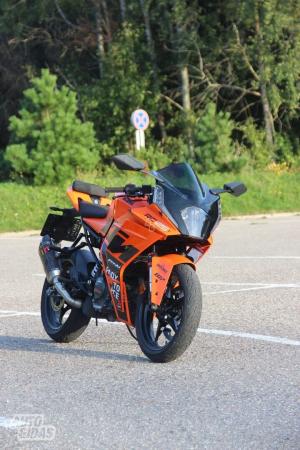 KTM RC 2023 in Silute, with an engine capacity of 0.13 L and mileage of 14 thousand km for 2999 €, photo 3 on AUTOMOTO.COM.LV