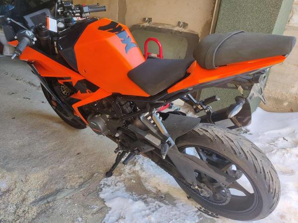 KTM RC 2024 in Taurage, with an engine capacity of 0.13 L and mileage of 0 thousand km for 1849 €, photo 2 on AUTOMOTO.COM.LV