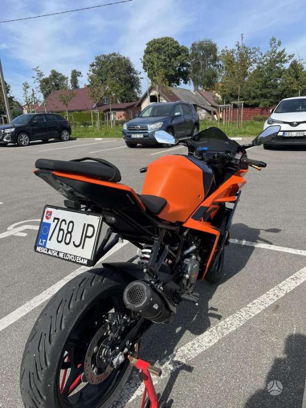 KTM RC 2024 Klaipėda, ar dzinēja tilpumu 0.13 L un nobraukumu 9 tūkst. km par 3700 €, foto 8 vietnē AUTOMOTO.COM.LV
