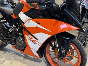 Orange KTM RC 2017 in Siauliai, with an engine capacity of 0.13 L and mileage of 19 thousand km for 2300 €, photo 7 on AUTOMOTO.COM.LV