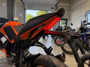Orange KTM RC 2017 in Siauliai, with an engine capacity of 0.13 L and mileage of 19 thousand km for 2300 €, photo 15 on AUTOMOTO.COM.LV