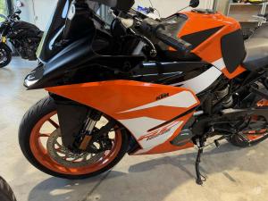 Orange KTM RC 2017 in Siauliai, with an engine capacity of 0.13 L and mileage of 19 thousand km for 2300 €, photo 19 on AUTOMOTO.COM.LV