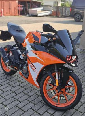 Orange KTM RC 2018 in Kaunas, with an engine capacity of 0.13 L and mileage of 22 thousand km for 2800 €, photo 6 on AUTOMOTO.COM.LV