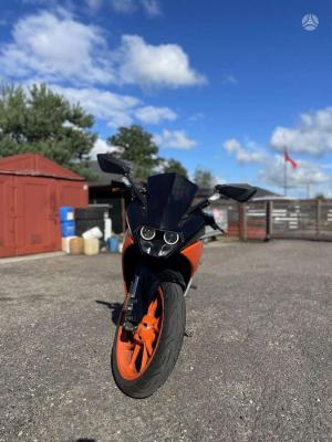 Oranžs KTM RC 2018 Kauņa, ar dzinēja tilpumu 0.13 L un nobraukumu 22 tūkst. km par 2000 €, foto 3 vietnē AUTOMOTO.COM.LV