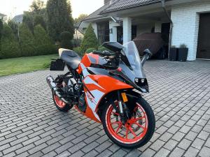 Orange KTM RC 2018 in Mazeikiai, with an engine capacity of 0.13 L and mileage of 28 thousand km for 2050 €, photo 4 on AUTOMOTO.COM.LV