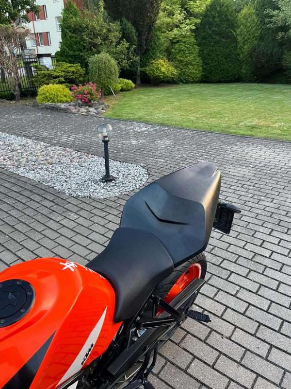 Orange KTM RC 2018 in Mazeikiai, with an engine capacity of 0.13 L and mileage of 28 thousand km for 2050 €, photo 9 on AUTOMOTO.COM.LV