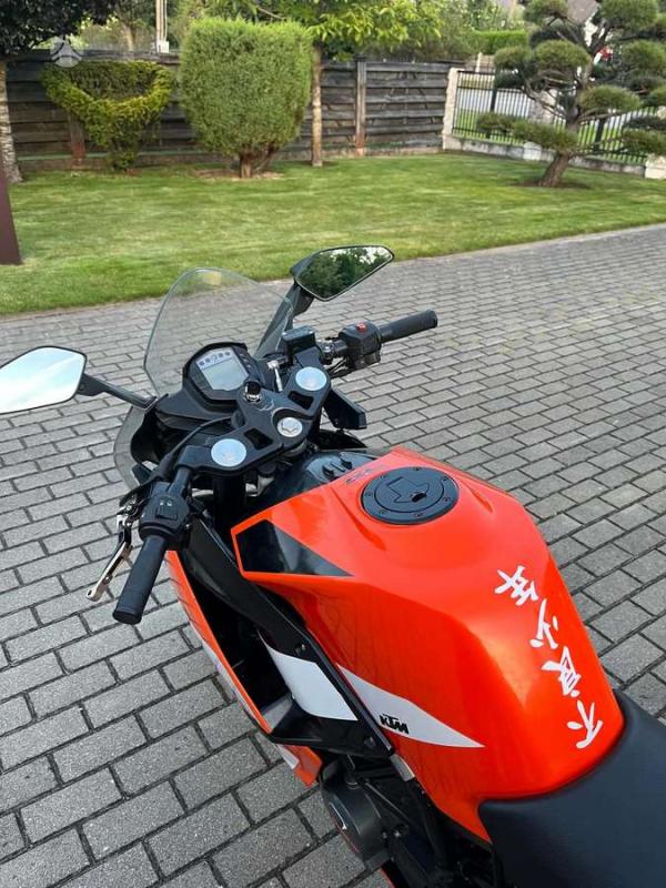 Orange KTM RC 2018 in Mazeikiai, with an engine capacity of 0.13 L and mileage of 28 thousand km for 2050 €, photo 10 on AUTOMOTO.COM.LV