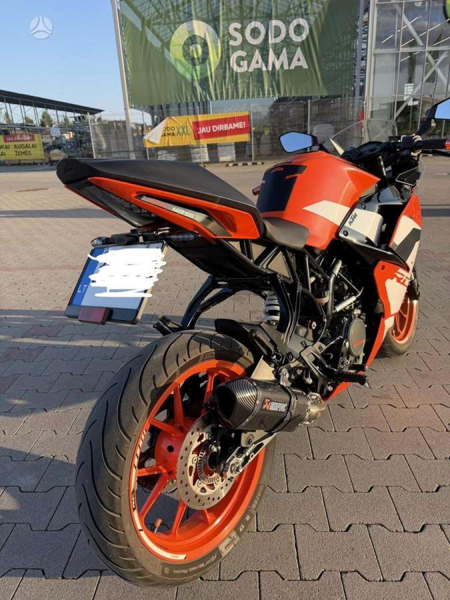 Orange KTM RC 2018 in Mazeikiai, with an engine capacity of 0.13 L and mileage of 27 thousand km for 2350 €, photo 9 on AUTOMOTO.COM.LV