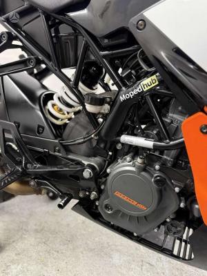Oranžs KTM RC 2020 Marijampole, ar dzinēja tilpumu 0.13 L un nobraukumu 24 tūkst. km par 2050 €, foto 8 vietnē AUTOMOTO.COM.LV