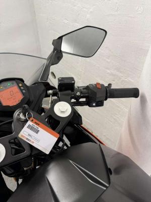 Oranžs KTM RC 2020 Marijampole, ar dzinēja tilpumu 0.13 L un nobraukumu 24 tūkst. km par 2050 €, foto 12 vietnē AUTOMOTO.COM.LV