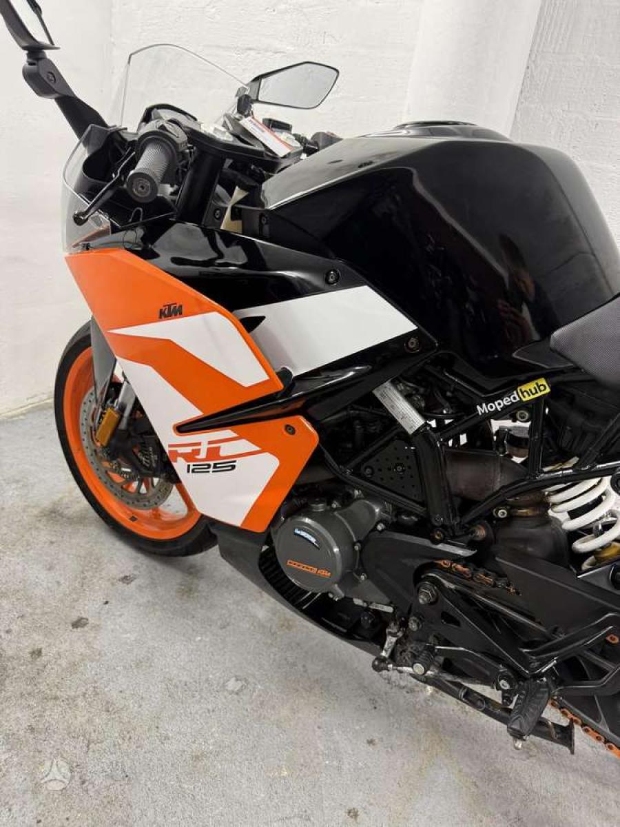Oranžs KTM RC 2020 Marijampole, ar dzinēja tilpumu 0.13 L un nobraukumu 24 tūkst. km par 2050 €, foto 20 vietnē AUTOMOTO.COM.LV