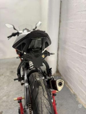 Oranžs KTM RC 2020 Marijampole, ar dzinēja tilpumu 0.13 L un nobraukumu 24 tūkst. km par 2050 €, foto 23 vietnē AUTOMOTO.COM.LV