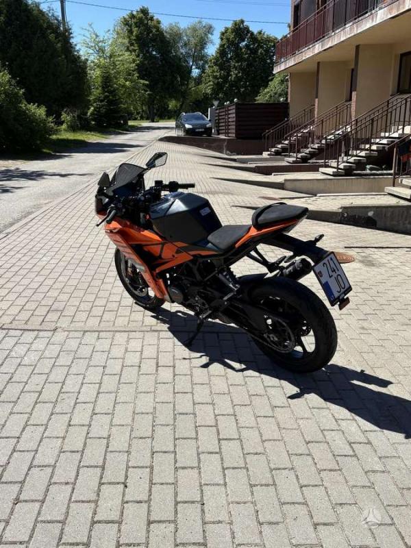 Oranžs KTM RC 2024 Klaipėda, ar dzinēja tilpumu 0.13 L un nobraukumu 9 tūkst. km par 3700 €, foto 3 vietnē AUTOMOTO.COM.LV
