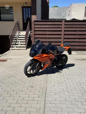 Orange KTM RC 2024 in Klaipeda, with an engine capacity of 0.13 L and mileage of 9 thousand km for 3700 €, photo 6 on AUTOMOTO.COM.LV