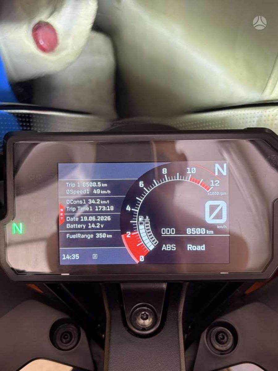 Orange KTM RC 2024 in Klaipeda, with an engine capacity of 0.13 L and mileage of 9 thousand km for 3700 €, photo 7 on AUTOMOTO.COM.LV