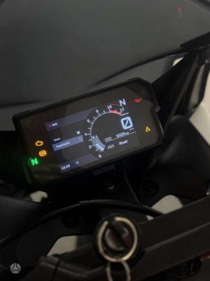 Белый КТМ RC 2023 в Мариямполе, объемом двигателя 0.13 л и пробегом 9 тыс. км за 2999 €, фото 20 на AUTOMOTO.COM.LV