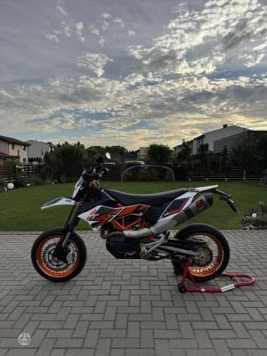 Orange KTM SMC 2014 in Klaipeda, with an engine capacity of 0.69 L and mileage of 19 thousand km for 5999 €, photo 7 on AUTOMOTO.COM.LV