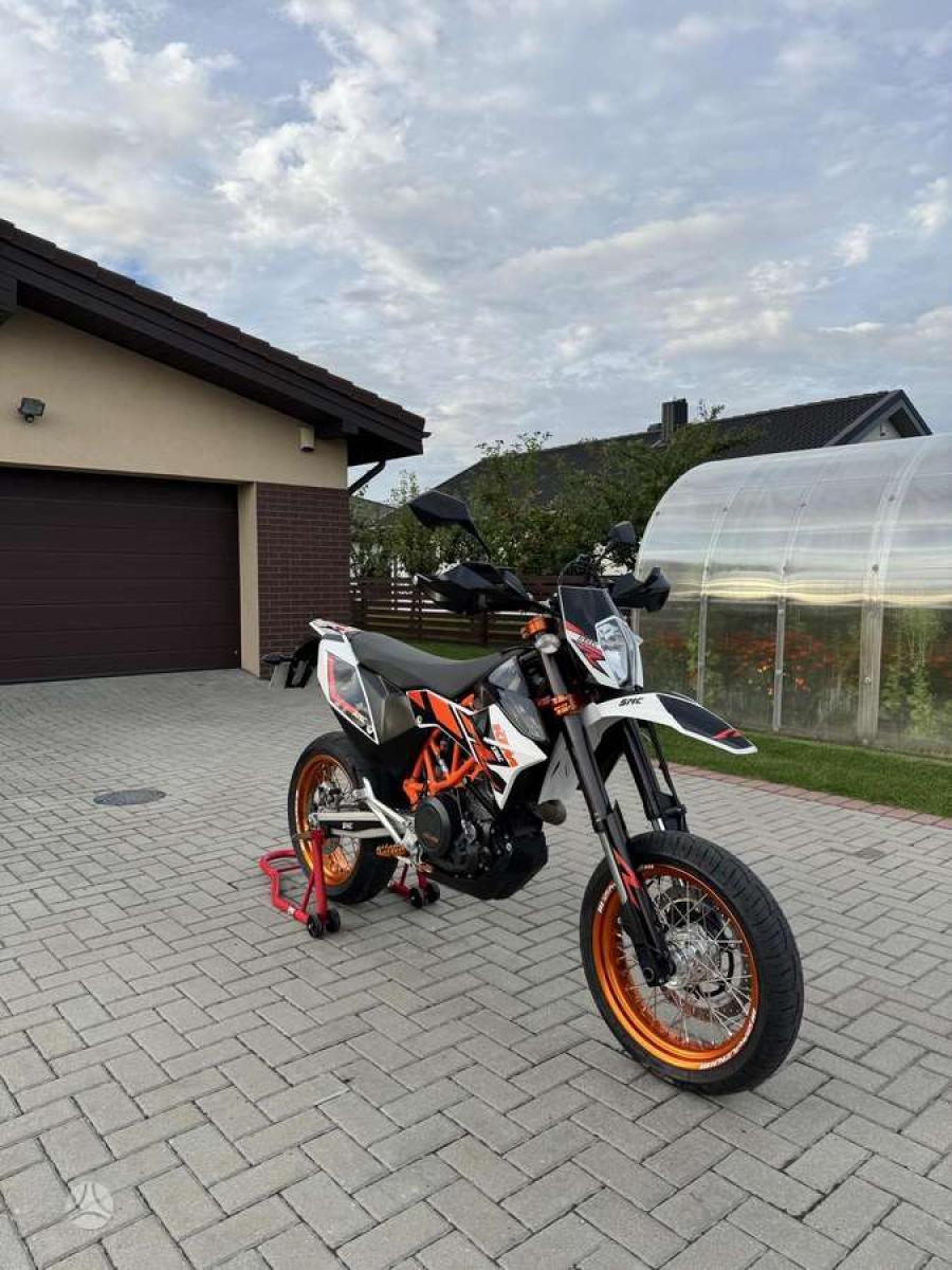 Orange KTM SMC 2014 in Klaipeda, with an engine capacity of 0.69 L and mileage of 19 thousand km for 5999 €, photo 10 on AUTOMOTO.COM.LV
