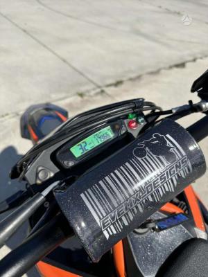 Oranžs KTM SMC 2020 Panevēža, ar dzinēja tilpumu 0.69 L un nobraukumu 18 tūkst. km par 6000 €, foto 16 vietnē AUTOMOTO.COM.LV