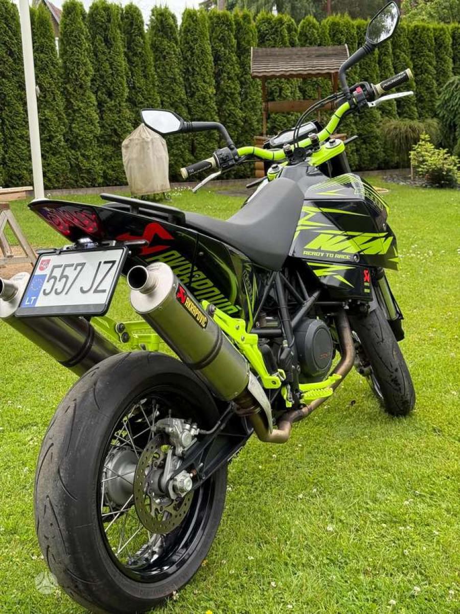 Violet KTM SMC 2009 in Anyksciai, with an engine capacity of 0.79 L and mileage of 34 thousand km for 4200 €, photo 4 on AUTOMOTO.COM.LV