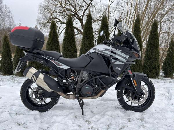 Melns KTM Super Adventure 2020 Elektrėnai, ar dzinēja tilpumu 1.30 L un nobraukumu 105 tūkst. km par 7000 €, foto 1 vietnē AUTOMOTO.COM.LV