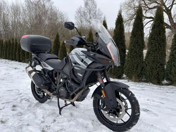 Melns KTM Super Adventure 2020 Elektrėnai, ar dzinēja tilpumu 1.30 L un nobraukumu 105 tūkst. km par 7000 €, foto 3 vietnē AUTOMOTO.COM.LV