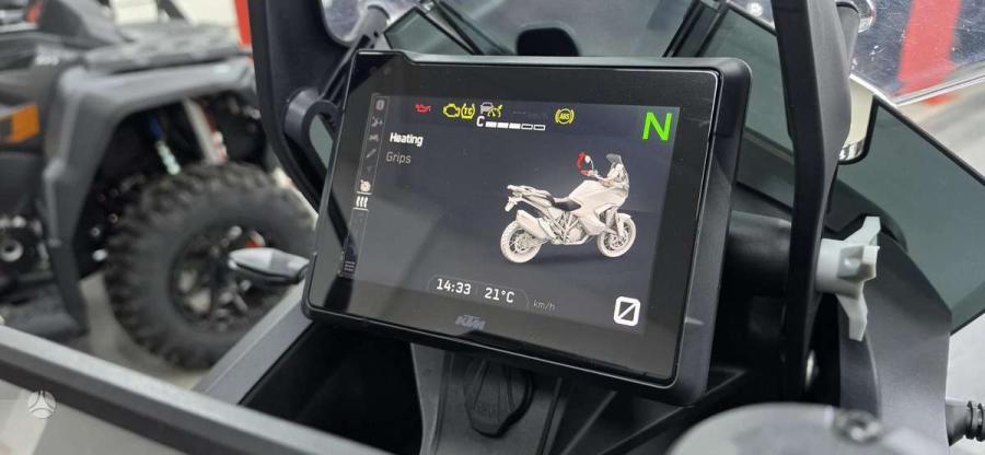 Black KTM Super Adventure 2022 in Taurage, with an engine capacity of 1.29 L and mileage of 25 thousand km for 13800 €, photo 18 on AUTOMOTO.COM.LV