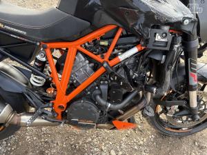 KTM Super Adventure 2014 Kelmė, ar dzinēja tilpumu 1.29 L un nobraukumu 0 tūkst. km par 2530 €, foto 17 vietnē AUTOMOTO.COM.LV