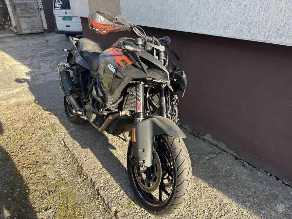 KTM Super Adventure 2018 in Taurage, with an engine capacity of 1.30 L and mileage of 33 thousand km for 4500 €, photo 4 on AUTOMOTO.COM.LV