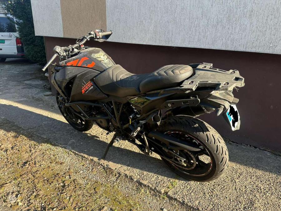 KTM Super Adventure 2018 in Taurage, with an engine capacity of 1.30 L and mileage of 33 thousand km for 4500 €, photo 11 on AUTOMOTO.COM.LV