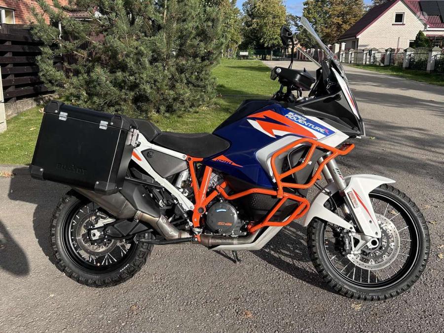 KTM Super Adventure 2021 in Siauliai, with an engine capacity of 1.30 L and mileage of 40 thousand km for 11990 €, photo 5 on AUTOMOTO.COM.LV