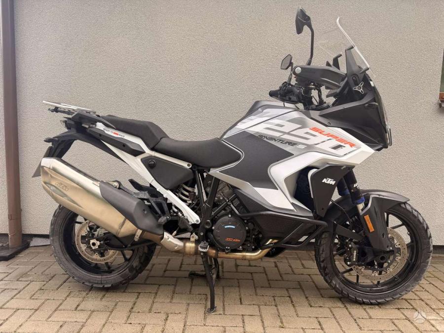 KTM Super Adventure 2023 in Vilnius, with an engine capacity of 1.30 L and mileage of 11 thousand km for 14900 €, photo 3 on AUTOMOTO.COM.LV