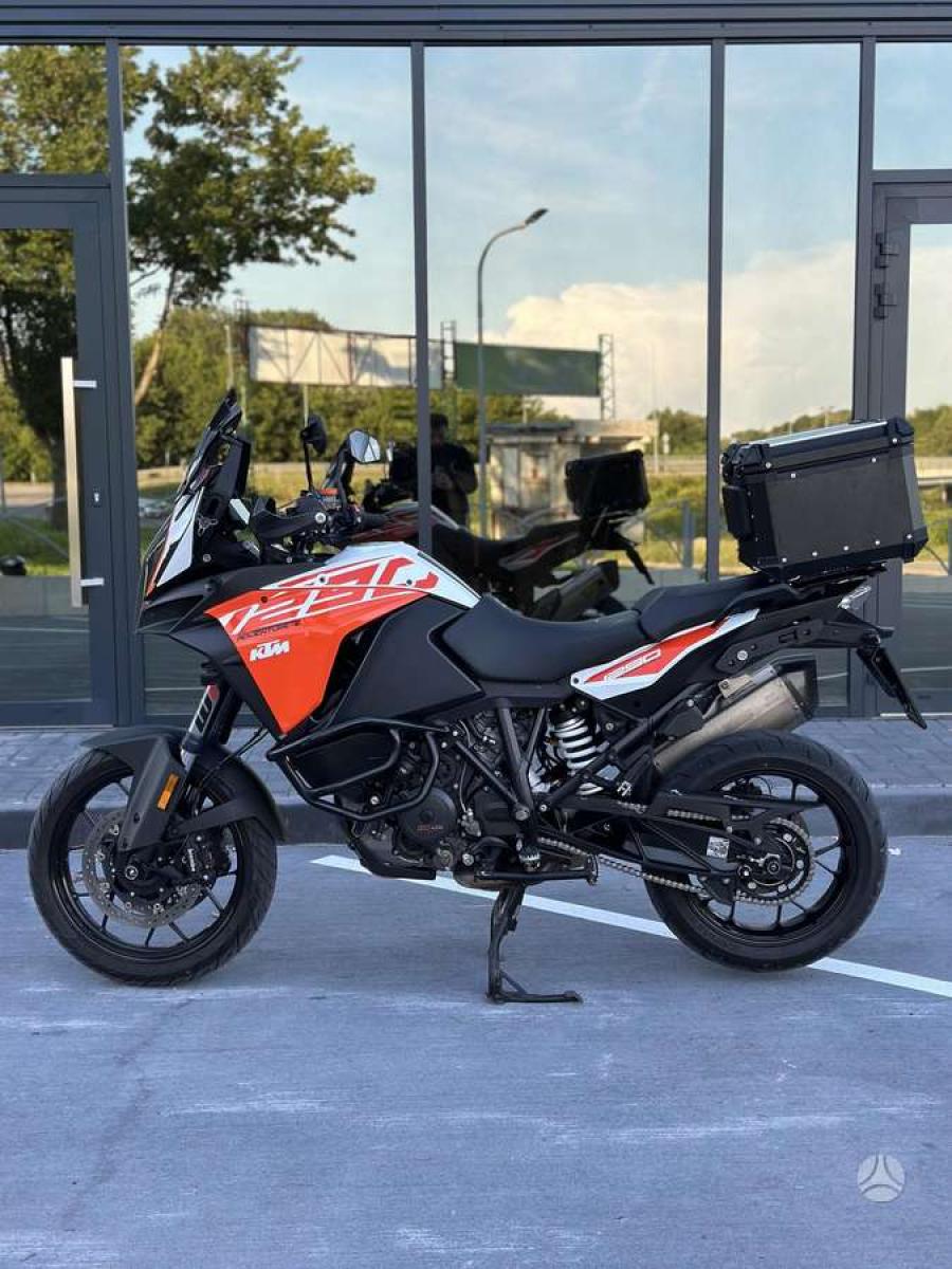 Orange KTM Super Adventure 2017 in Klaipeda, with an engine capacity of 1.30 L and mileage of 50 thousand km for 8599 €, photo 5 on AUTOMOTO.COM.LV