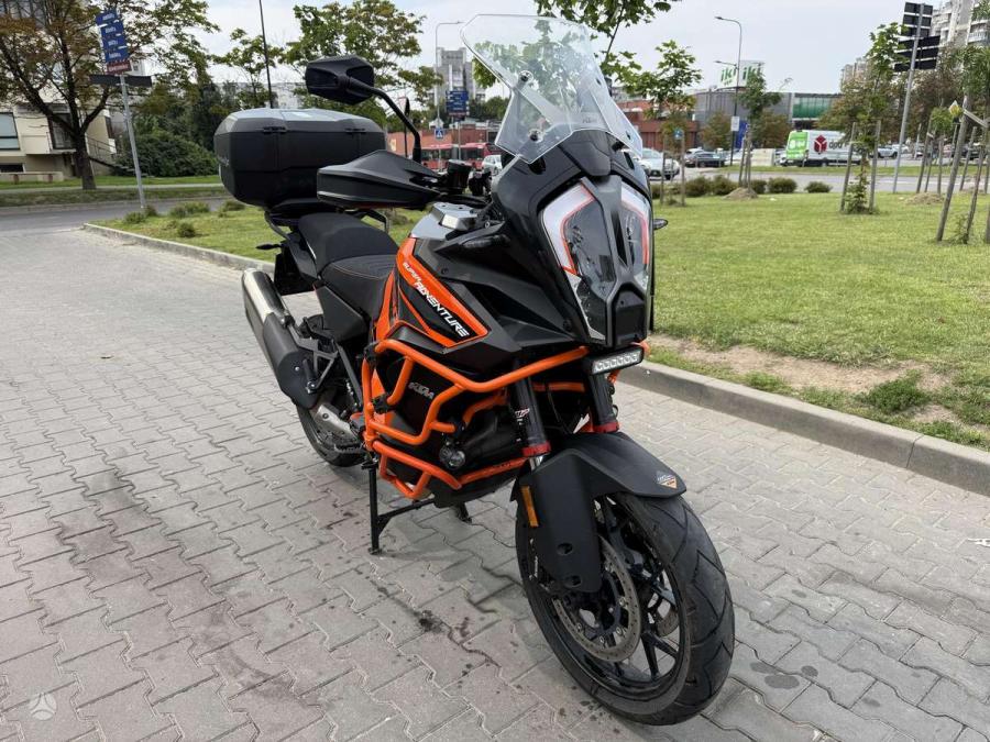 Orange KTM Super Adventure 2021 in Vilnius, with an engine capacity of 1.30 L and mileage of 7 thousand km for 12000 €, photo 1 on AUTOMOTO.COM.LV