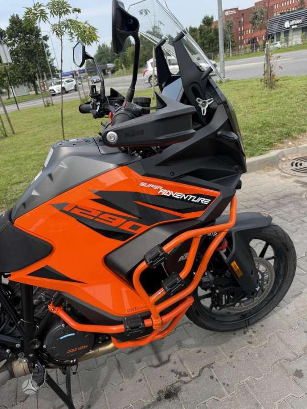 Orange KTM Super Adventure 2021 in Vilnius, with an engine capacity of 1.30 L and mileage of 7 thousand km for 12000 €, photo 5 on AUTOMOTO.COM.LV