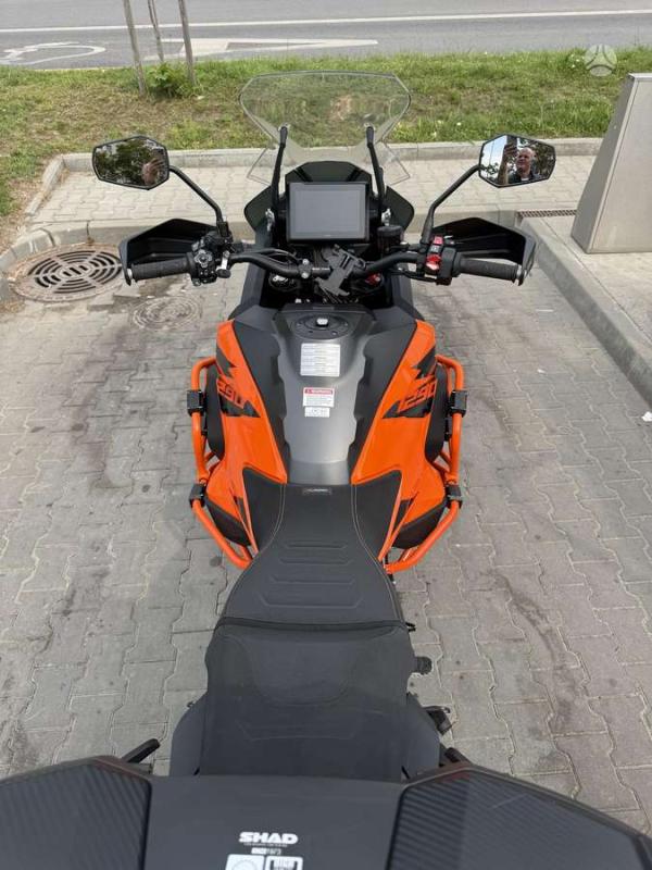 Orange KTM Super Adventure 2021 in Vilnius, with an engine capacity of 1.30 L and mileage of 7 thousand km for 12000 €, photo 9 on AUTOMOTO.COM.LV