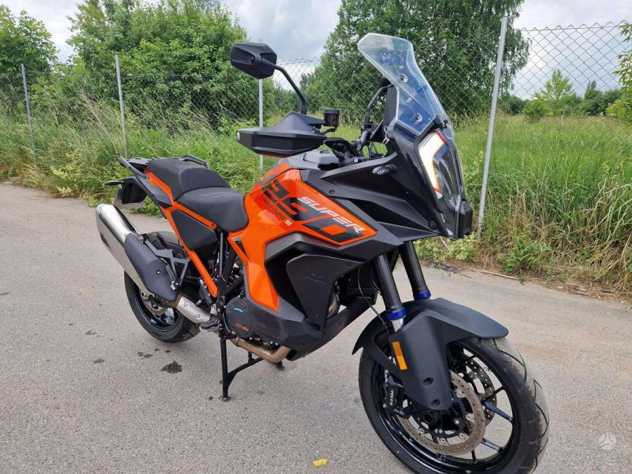 Oranžs KTM Super Adventure 2024 Viļņa, ar dzinēja tilpumu 1.30 L un nobraukumu 2 tūkst. km par 14900 €, foto 5 vietnē AUTOMOTO.COM.LV
