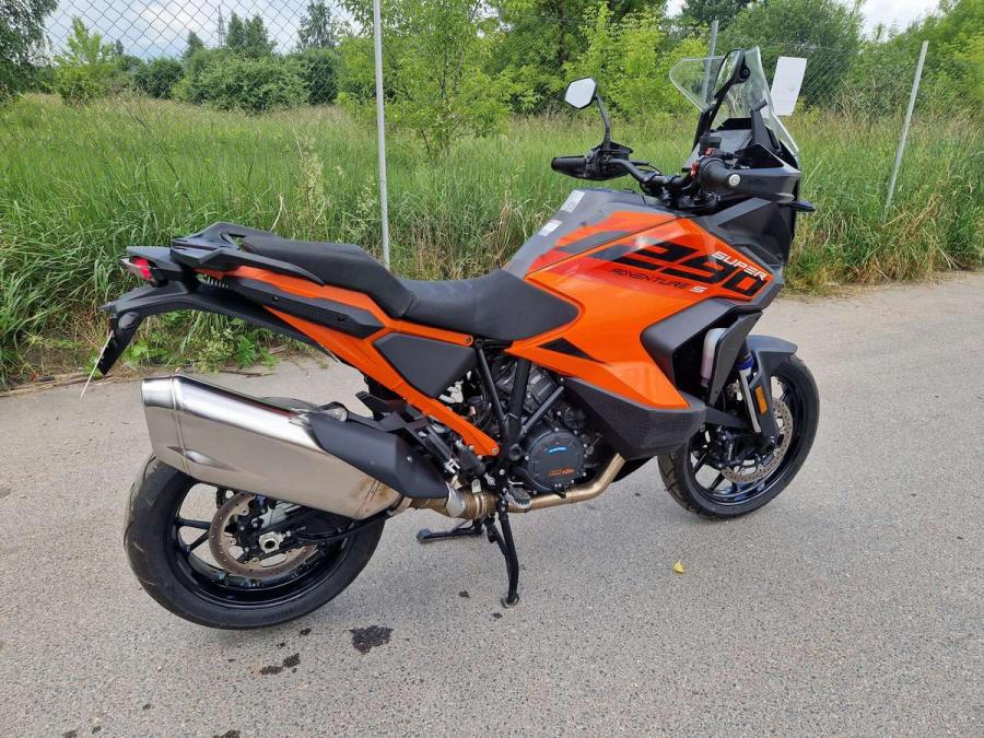 Oranžs KTM Super Adventure 2024 Viļņa, ar dzinēja tilpumu 1.30 L un nobraukumu 2 tūkst. km par 14900 €, foto 6 vietnē AUTOMOTO.COM.LV