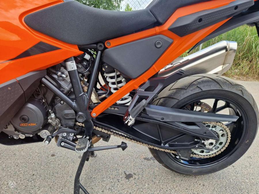 Oranžs KTM Super Adventure 2024 Viļņa, ar dzinēja tilpumu 1.30 L un nobraukumu 2 tūkst. km par 14900 €, foto 11 vietnē AUTOMOTO.COM.LV