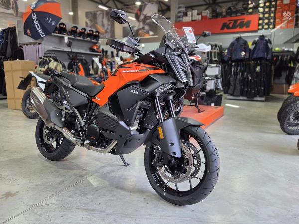 Orange KTM Super Adventure 2026 in Vilnius, with an engine capacity of 1.35 L and mileage of 0 thousand km for 20570 €, photo 1 on AUTOMOTO.COM.LV